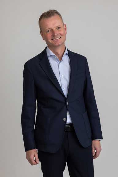 Round – A human-first and purpose-driven top-tier strategy consulting ...