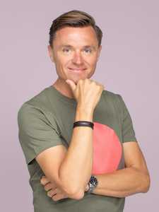 Round – A human-first and purpose-driven top-tier strategy consulting ...